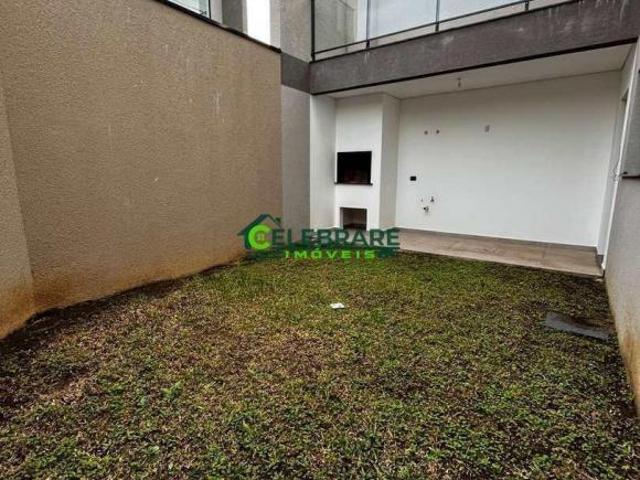 SOBRADO EM PINHAIS! 03 QTOS,SUÍTE,TERRAÇO,PRÓX.MERC.PIRAQUARA