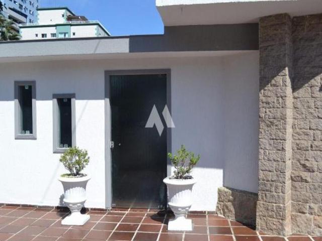 Sobrado em Ponta da Praia, Santos/SP de 122m² 3 quartos à venda por R$ 1.380.000,00
