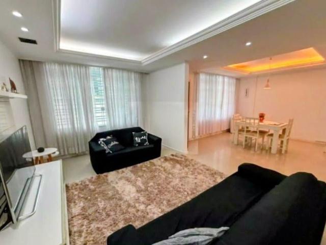 Sobrado em Ponta da Praia, Santos/SP de 208m² 3 quartos à venda por R$ 1.489.900,00
