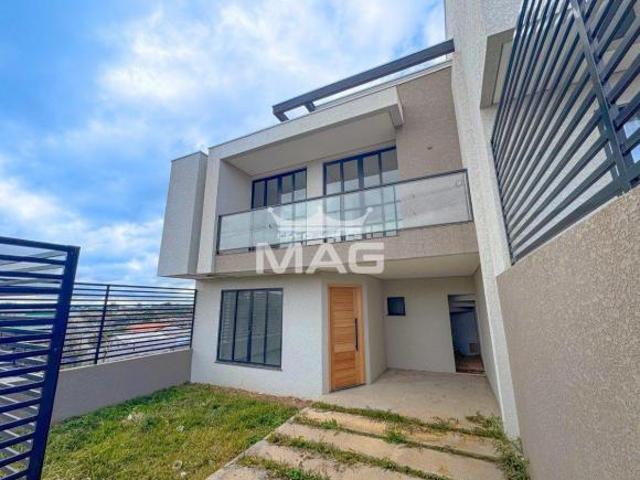 Sobrado em Quatro Barras