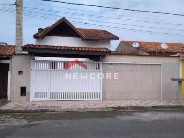 Sobrado em Rua Topazio Estância Balneária Belmira Novaes Peruíbe/SP