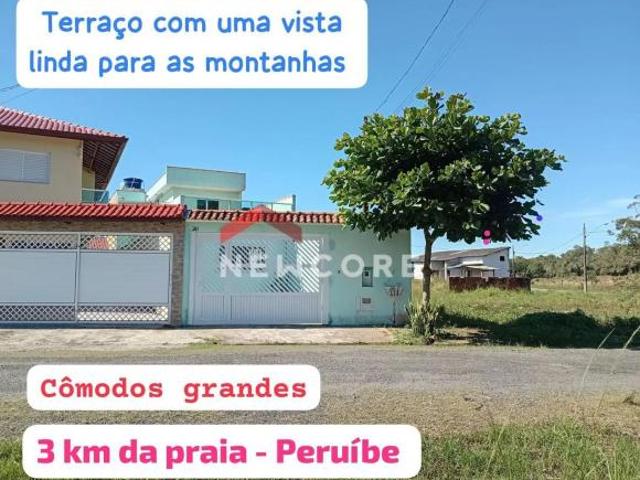 Sobrado em Rua Valderes Diamantino Estância Santa Izabel Peruíbe/SP