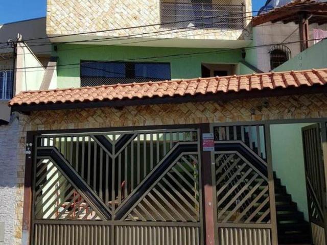 Sobrado em Rua Albino dos Santos Quelhas Taboão São Bernardo do Campo/SP
