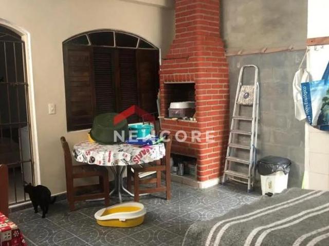 Sobrado em Rua Cardeal Motta Jardim Suarão Interior Itanhaém/SP