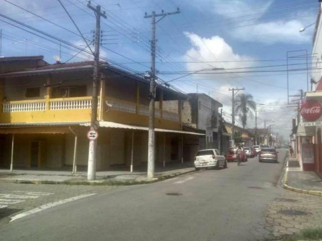 Sobrado em Rua Costa Cabral Centro Tremembé/SP