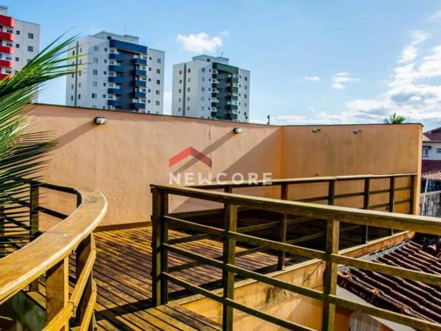 Sobrado em Rua Egas Muniz de Arruda Botelho Satélite Itanhaém/SP