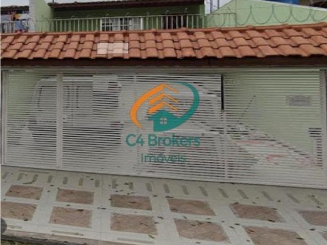 Sobrado em Rua em Vila Barros Guarulhos, SP