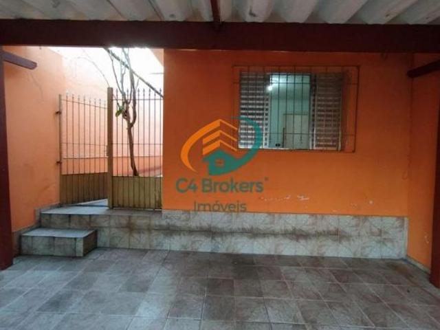 Sobrado em Rua em Jardim Miriam Guarulhos, SP