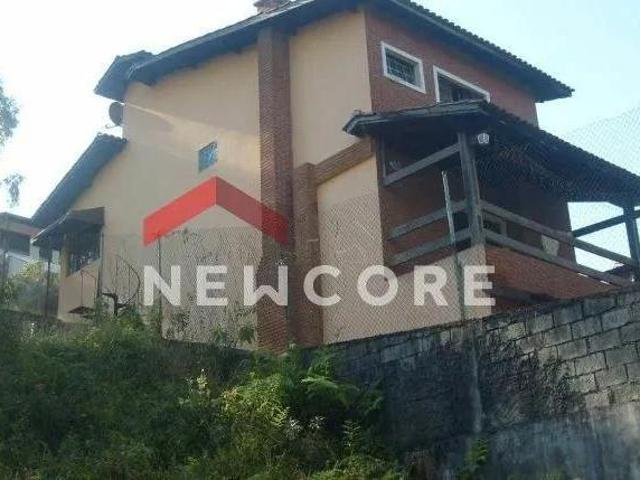 Sobrado em Rua Ernani Lúcio Penachi Alpes da Cantareira Mairiporã/SP