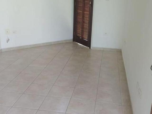 Sobrado em Rua farmacêutico Silop Ubatuba/SP