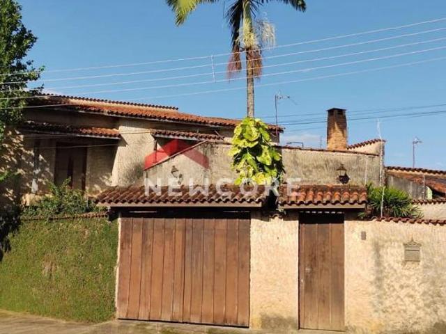 Sobrado em Rua João Procópio Bueno Jardim Paraíso Cruzeiro/SP