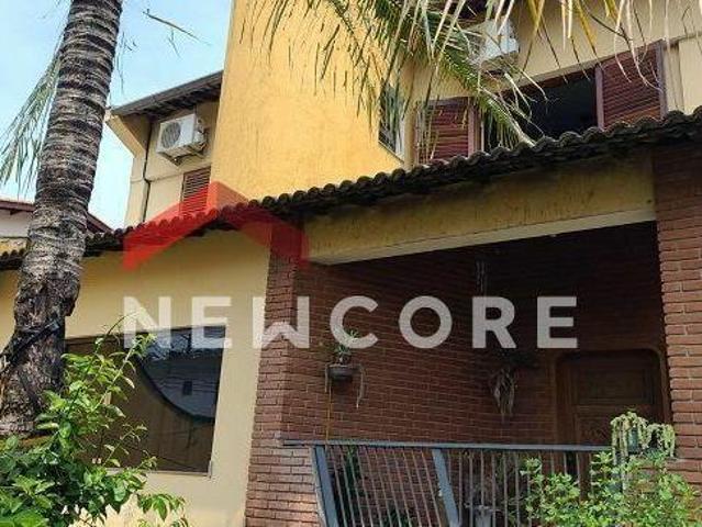Sobrado em Rua Lupe Cotrim Garaude Jardim Teresa São Paulo/SP
