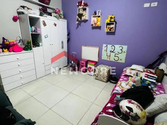 Sobrado em Rua Madre Felicia Jardim Continental II Taubaté/SP