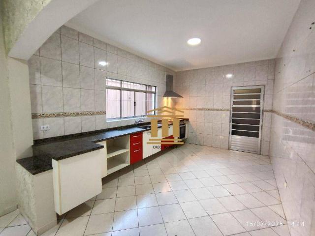Sobrado em Residencial União, São José dos Campos/SP de 250m² 3 quartos à venda por R$ 649.000,00