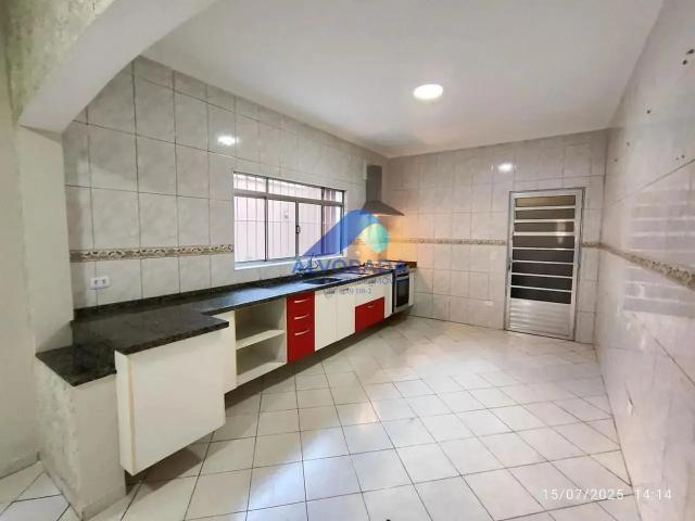 Sobrado em Residencial União, São José dos Campos/SP de 260m² 3 quartos à venda por R$ 649.000,00
