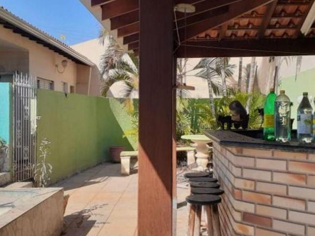 Sobrado em São Joaquim, Araçatuba/SP de 282m² 3 quartos à venda por R$ 998.000,00