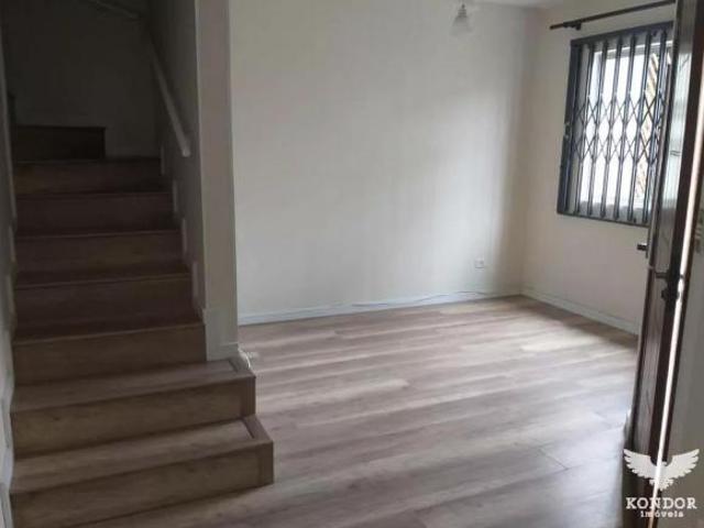 Sobrado em SANTA FELICIDADE com 74,90 m²