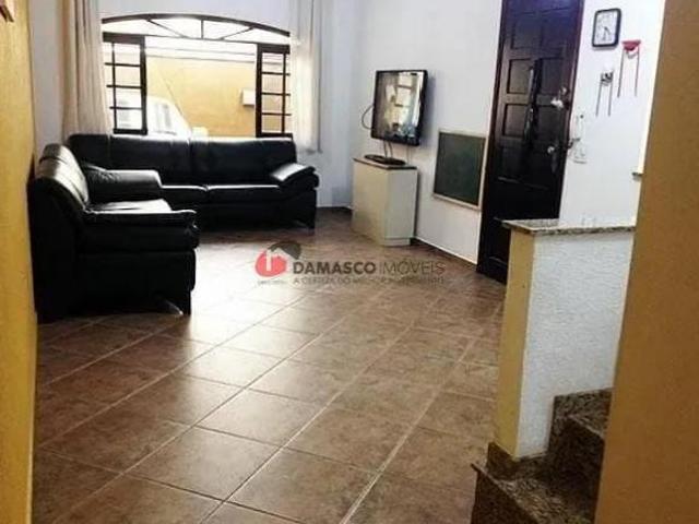 Sobrado em Santa Terezinha