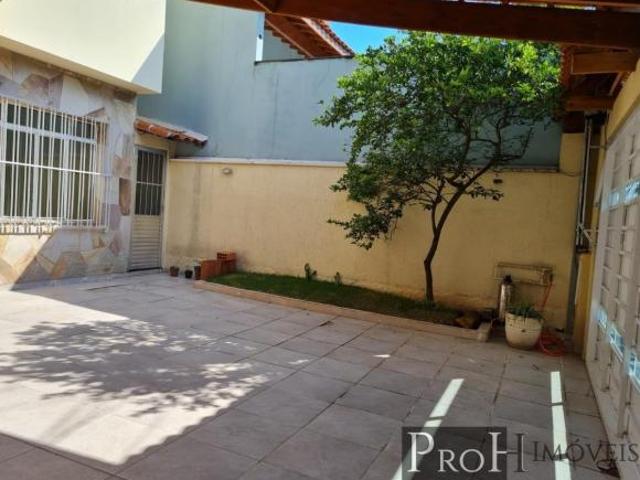 Sobrado em Santa Terezinha, São Bernardo do Campo/SP de 192m² 3 quartos à venda por R$ 832.000,00