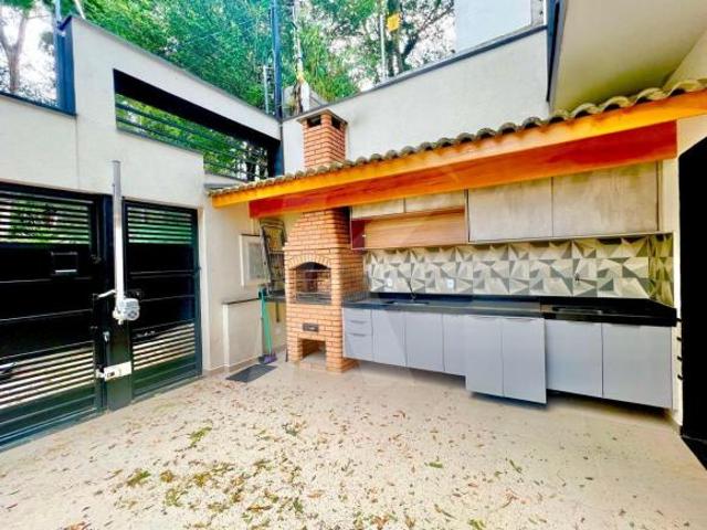 Sobrado em Santana com 130 m², 3 Suítes, 2 Vagas
