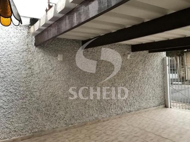 Sobrado em Santo Amaro com 141m², 2 vagas, 2 suítes e edícula com banheiro