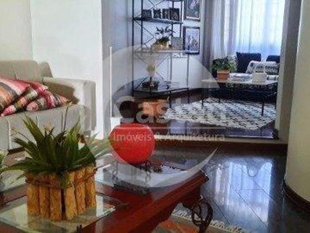 Sobrado em Sitio da Figueira
