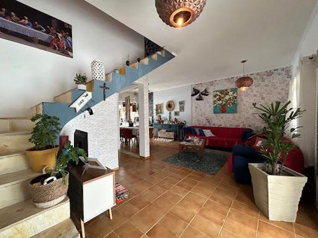 Sobrado em Solemar, Praia Grande/SP de 175m² 4 quartos à venda por R$ 985.000,00
