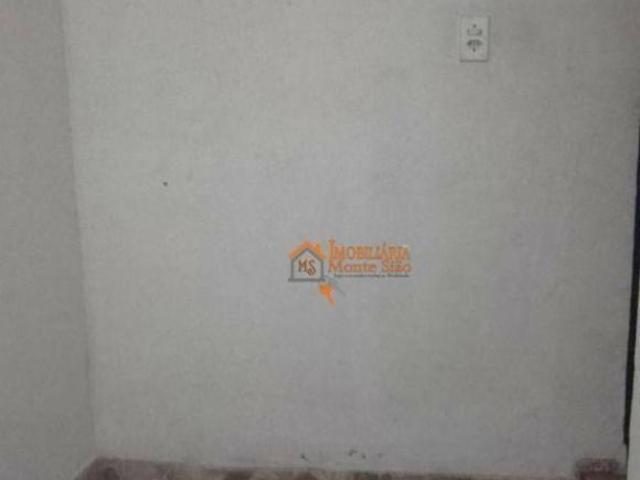 Sobrado em Taboão, Guarulhos/SP de 375m² 12 quartos à venda por R$ 350.000,00