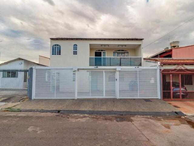 Sobrado em Taguatinga Norte QNL 12