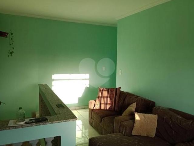 Sobrado em Terras de Santa Teresa, Itupeva/SP de 202m² 3 quartos à venda por R$ 335.000,00