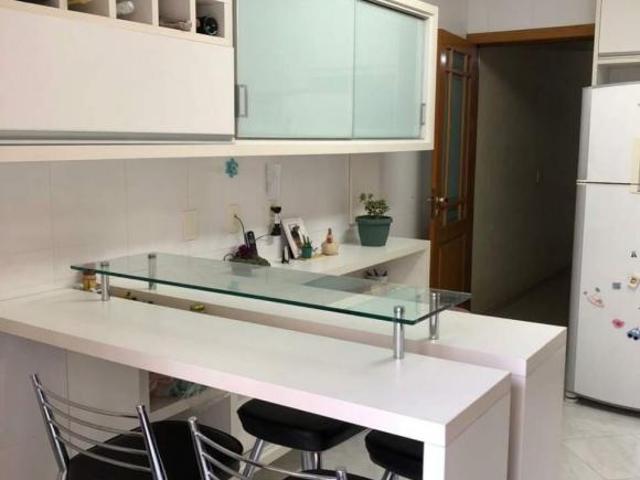 Sobrado em Torres Tibagy, Guarulhos/SP de 200m² 3 quartos à venda por R$ 955.000,00