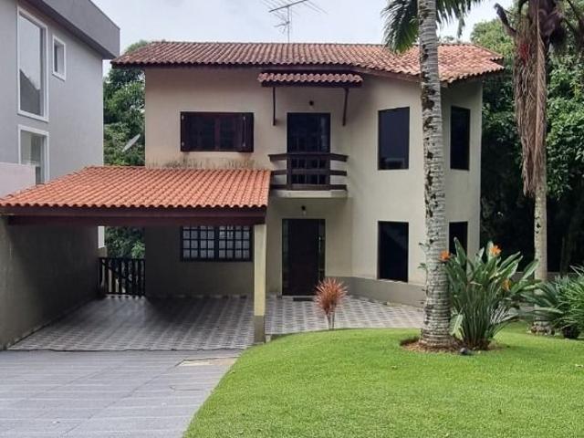 Sobrado em Transurb, Itapevi/SP de 237m² 3 quartos à venda por R$ 789.900,00