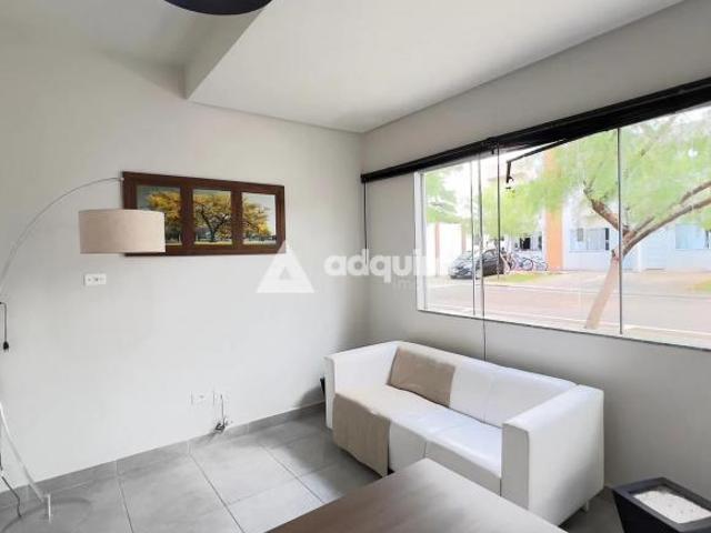 Sobrado em Uvaranas, Ponta Grossa/PR de 54m² 1 quartos à venda por R$ 250.000,00 ou para locação R$