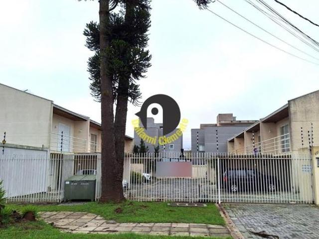 Sobrado em Uberaba, Curitiba/PR de 123m² 3 quartos à venda por R$ 585.000,00