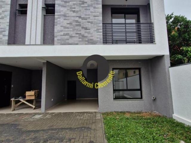 Sobrado em Uberaba, Curitiba/PR de 145m² 3 quartos à venda por R$ 699.000,00