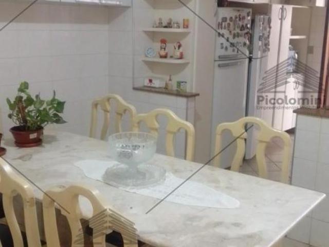 Sobrado em vila 104 m² na Mooca, 2 quartos, varanda, sala, cozinha americana, churrasqueira, 2 vagas