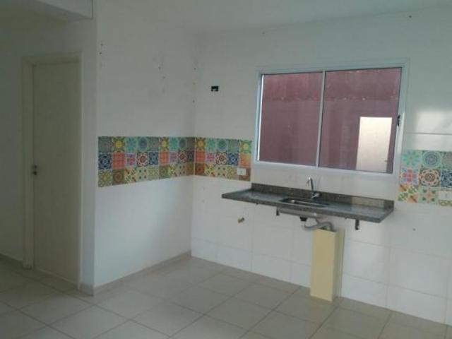Sobrado em Vila Colorado, Suzano/SP de 62m² 2 quartos à venda por R$ 450.000,00