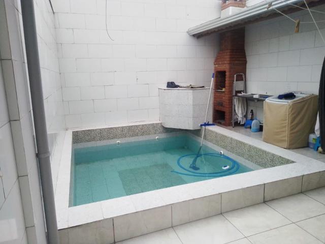 Sobrado em Vila Caiçara, Praia Grande/SP de 312m² 5 quartos à venda por R$ 799.900,00