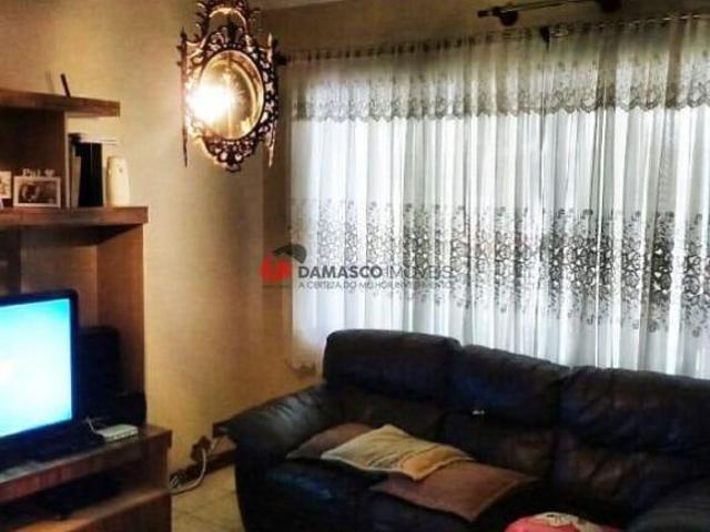 Sobrado em Vila Califórnia