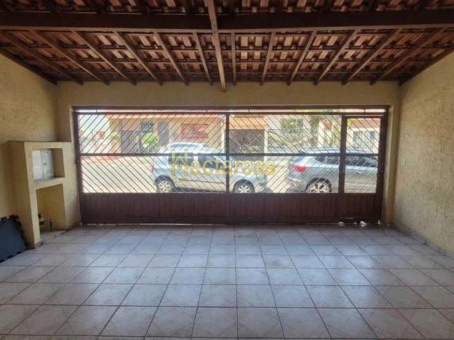 Sobrado em Vila Camilópolis, Santo André/SP de 195m² 4 quartos à venda por R$ 594.900,00