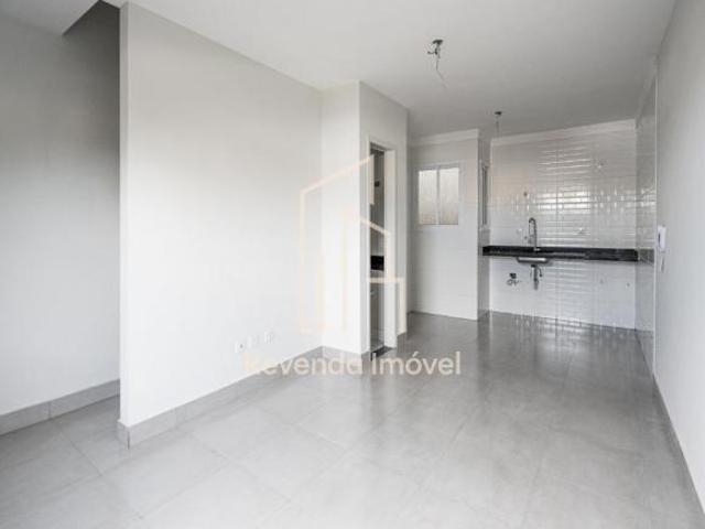 Sobrado em Vila Canero, 165m², 3 Dormitórios