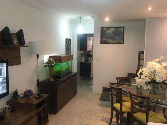 Sobrado em Vila Carrão, São Paulo/SP de 72m² 2 quartos à venda por R$ 640.000,00