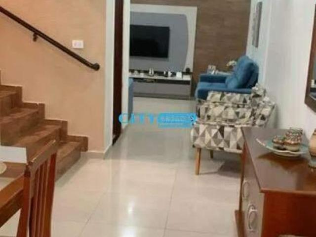 Sobrado em Vila Cecília, Mogi das Cruzes/SP de 225m² 3 quartos à venda por R$ 699.000,00