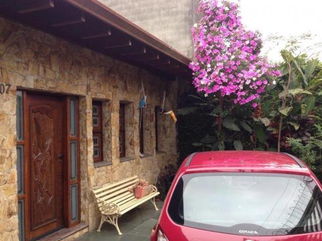 Sobrado em Vila Amorim, Suzano/SP de 260m² 3 quartos à venda por R$ 700.000,00