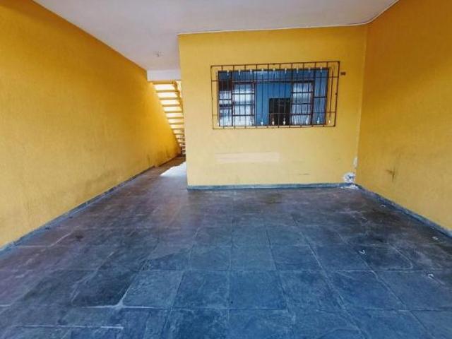 Sobrado em Vila Amorim, Suzano/SP de 300m² 4 quartos à venda por R$ 600.000,00
