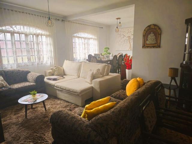 Sobrado em Vila Acoreana, Poá/SP de 415m² 3 quartos à venda por R$ 1.599.000,00