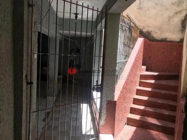 Sobrado em Vila Arapuã