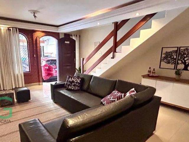 Sobrado em Vila Augusta, Guarulhos/SP de 107m² 3 quartos à venda por R$ 668.900,00