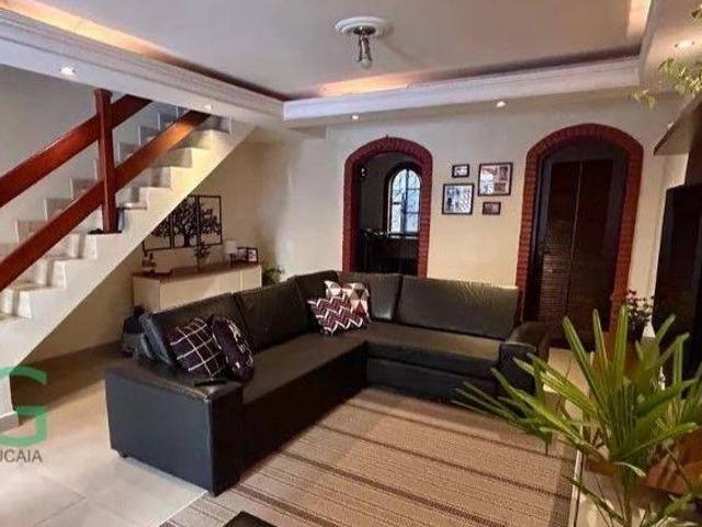 Sobrado em Vila Augusta, Guarulhos/SP de 107m² 3 quartos à venda por R$ 669.000,00