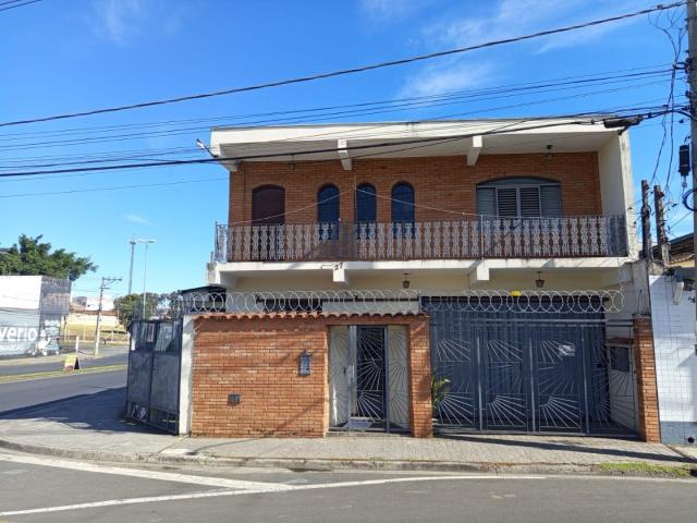 Sobrado em Vila Barão, Sorocaba/SP de 170m² 3 quartos à venda por R$ 688.900,00